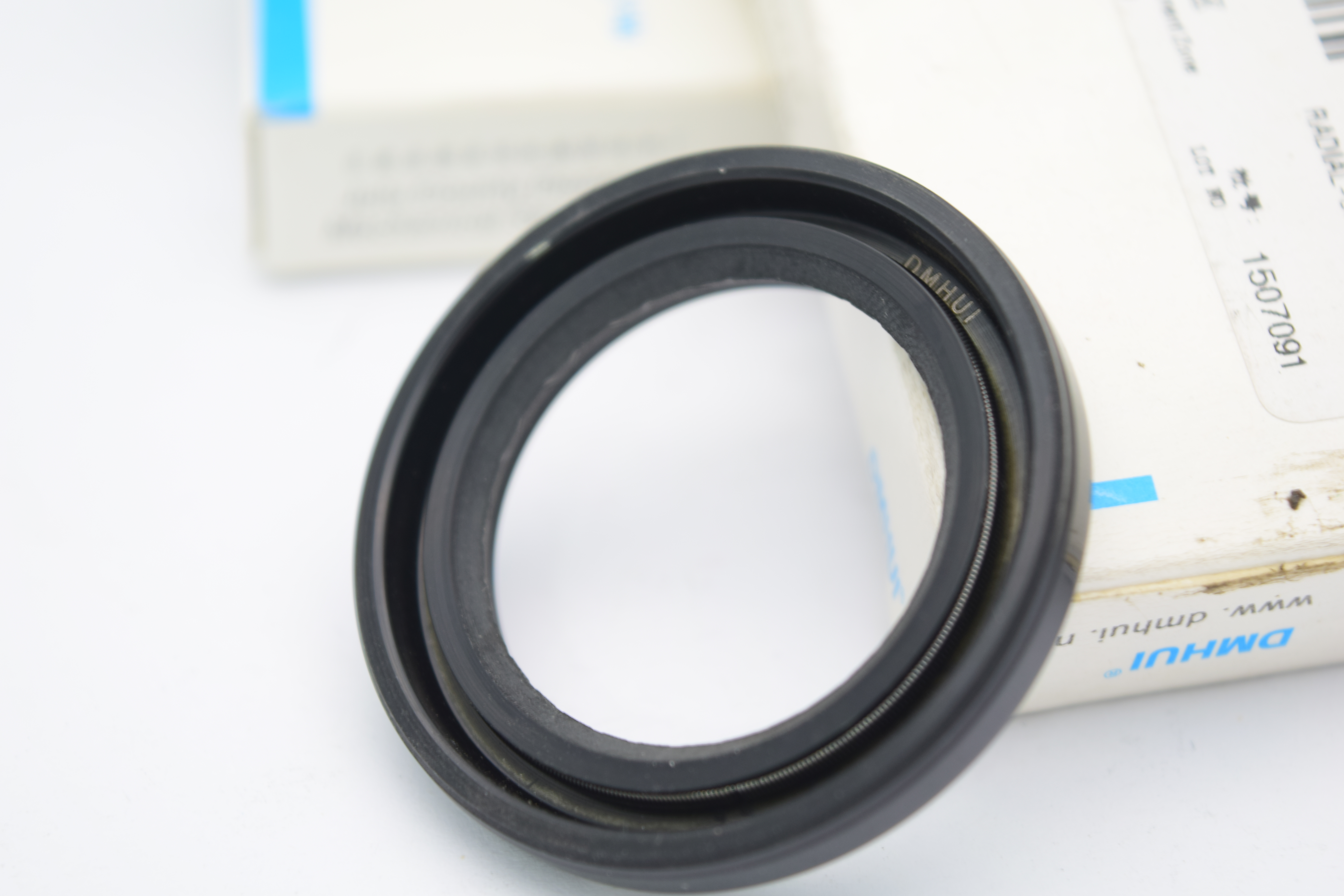 Lead-Free Non-Toxic DMHUI Sustainable Machinery TCV Rotary Shaft Seal ...