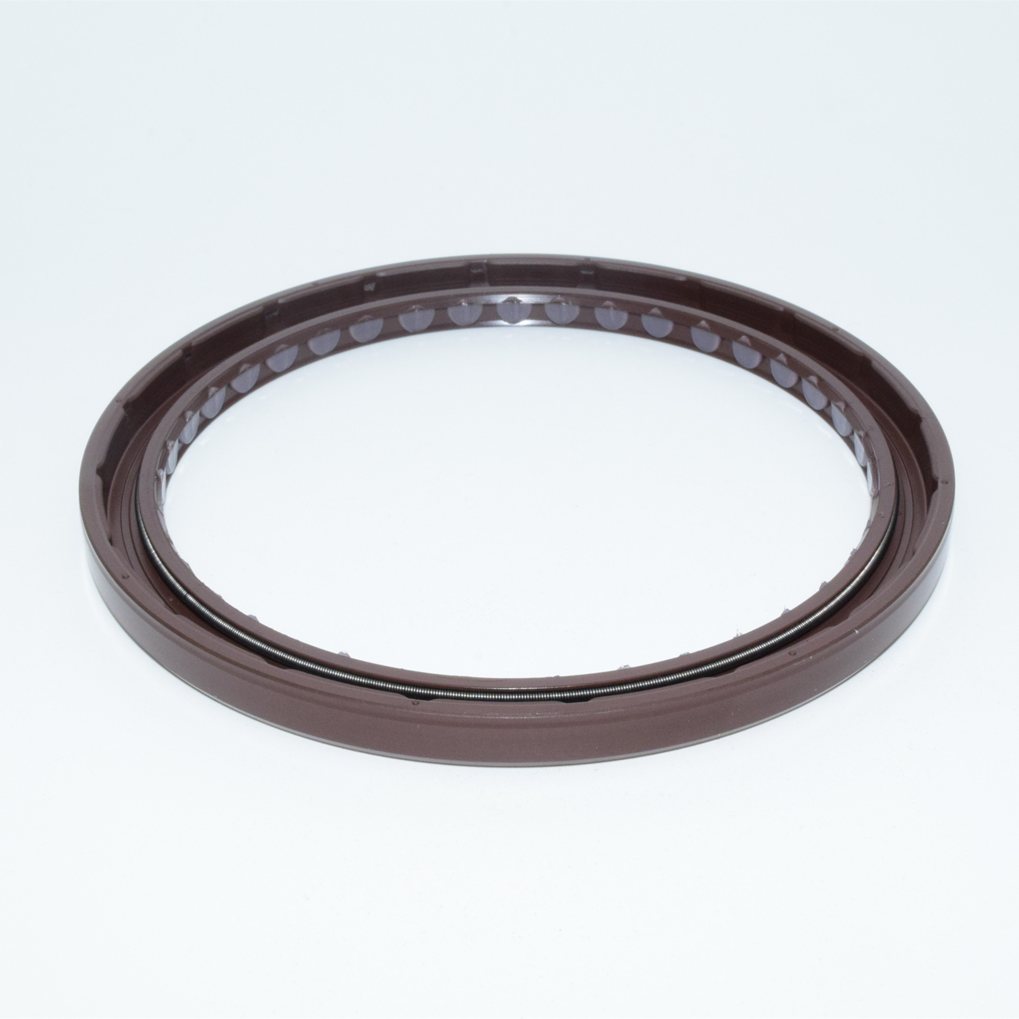 High-Pressure Seals Reduce Loader Downtime | Construction Startup Success